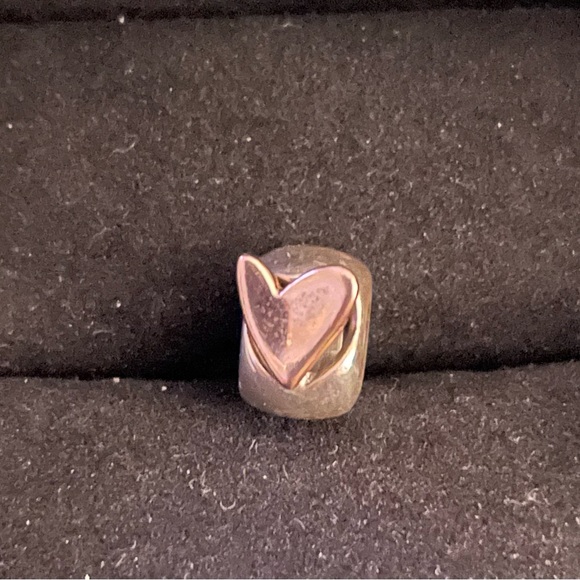 Pandora | Jewelry | Pandora Freehand Heart Clip Charm | Poshmark
